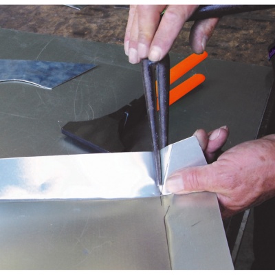 Folding Tool “Squeezing Folding Plier” | RoofNStop Ireland